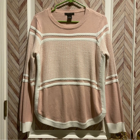 Design History | Sweaters | 2732443 Design History Sweater | Poshmark